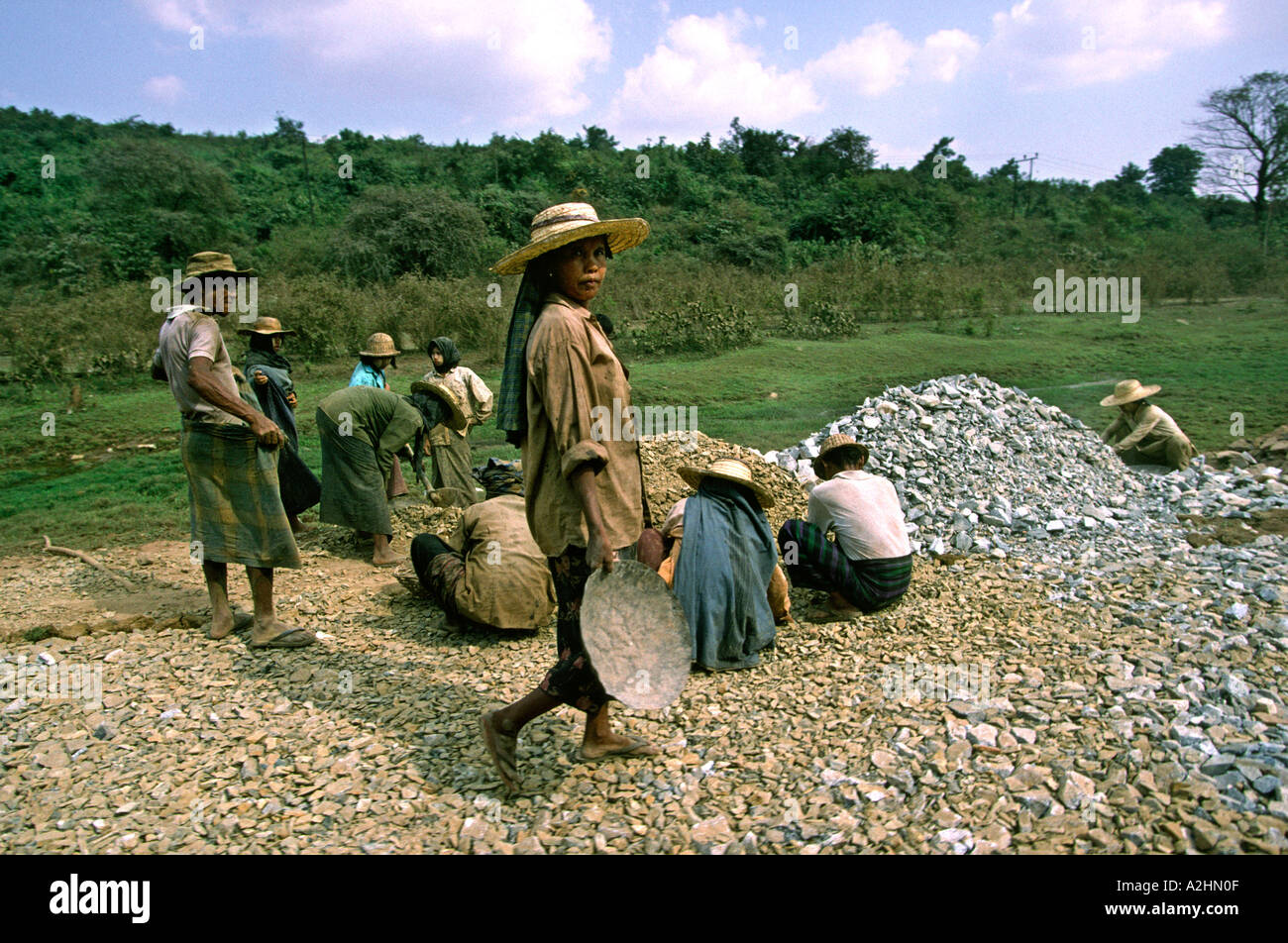 Forced labour hi-res stock photography and images - Alamy