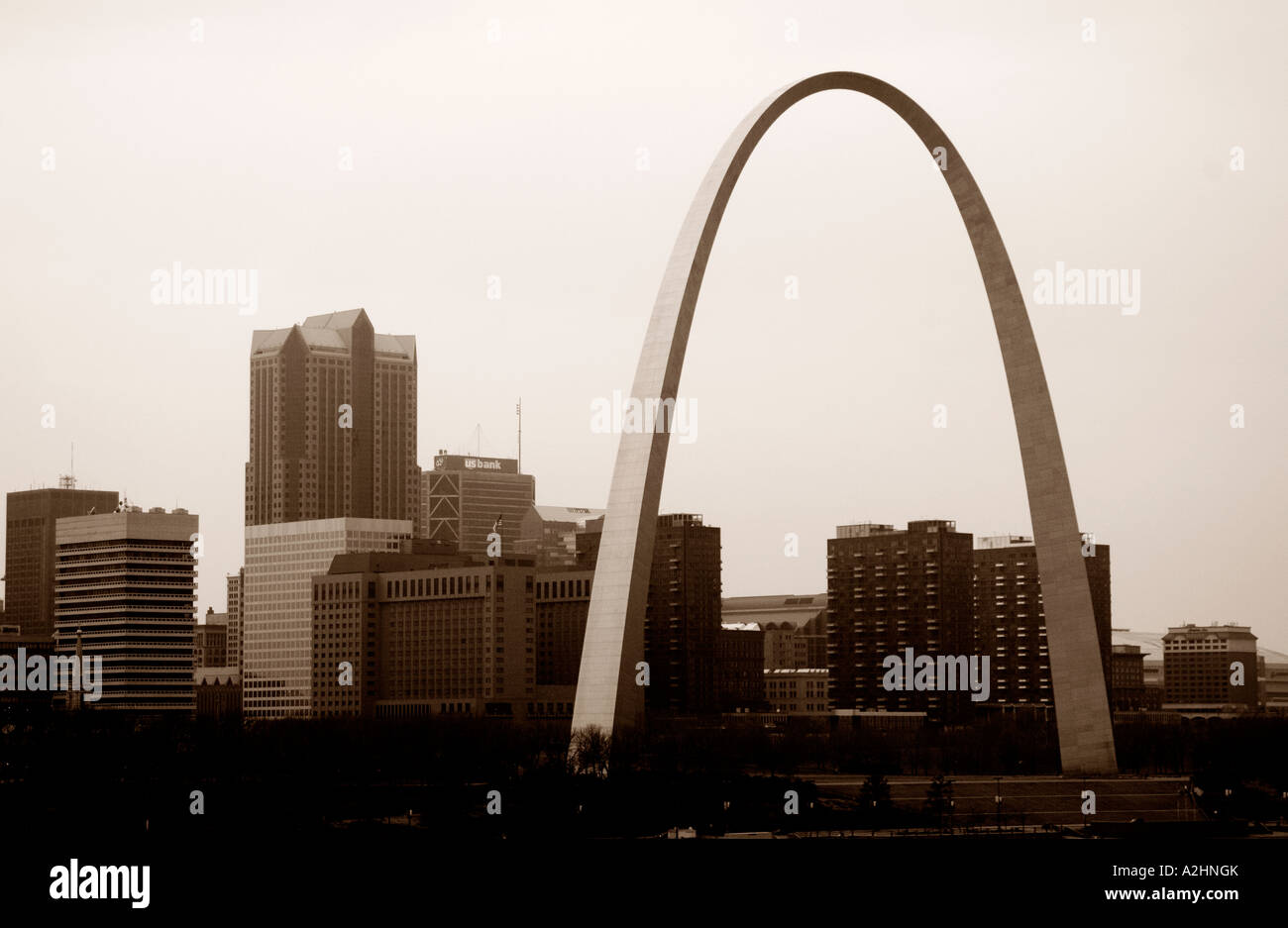 Skyline of St.Louis Missouri USA With The Arch Stock Photo - Alamy