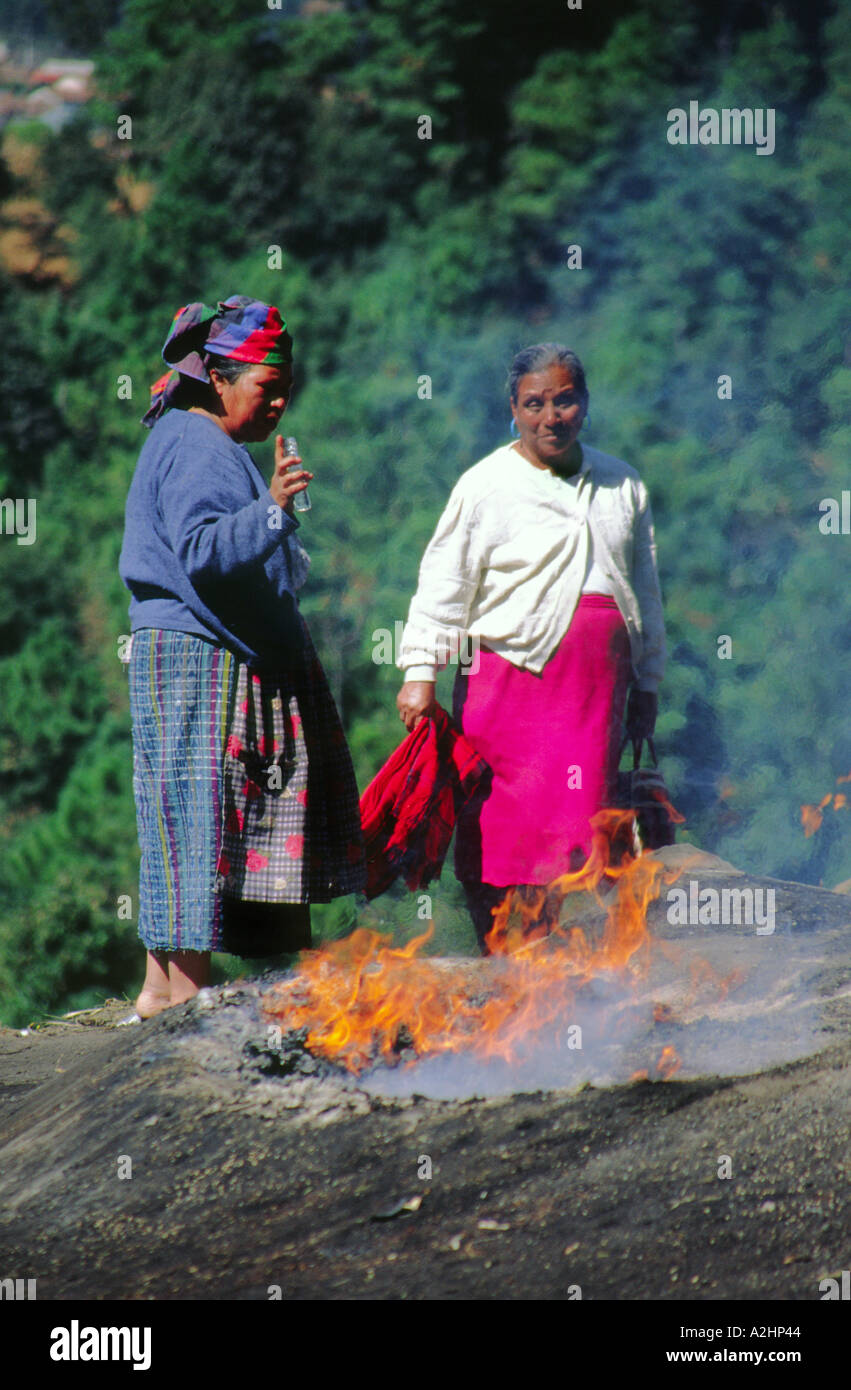 Traditional Mayan ceremony near Quetzaltenango in Guatemala Stock Photo ...