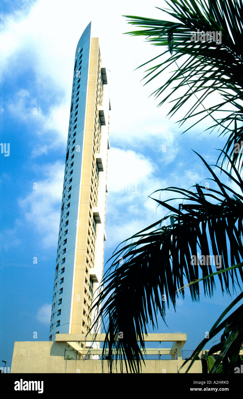 Skyscraper redefining Mumbai's skyline : Modern Architecture in Mumbai ...