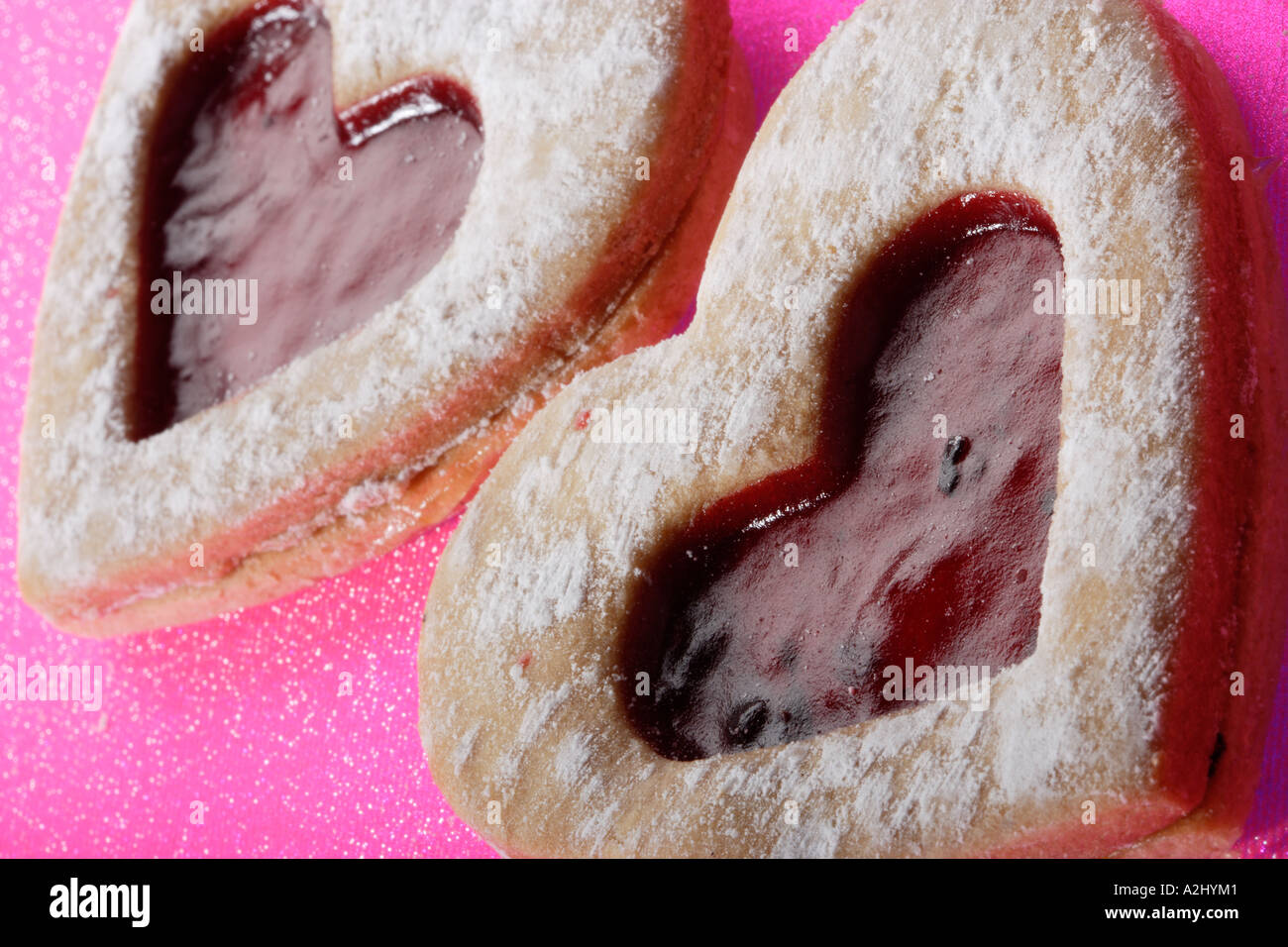Heart shaped jam tarts hi-res stock photography and images - Alamy
