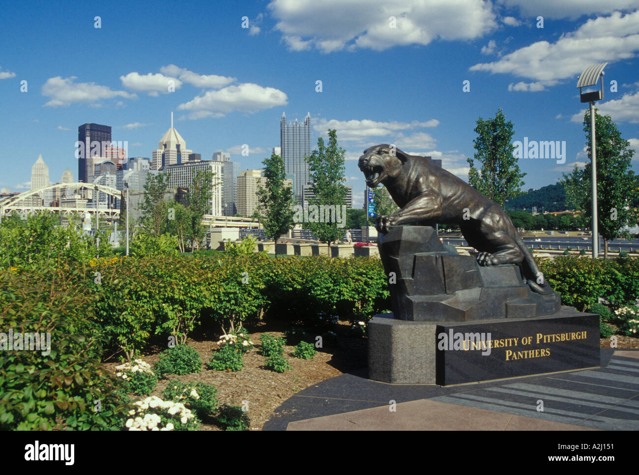 University of pennsylvania mascot hi-res stock photography and images ...