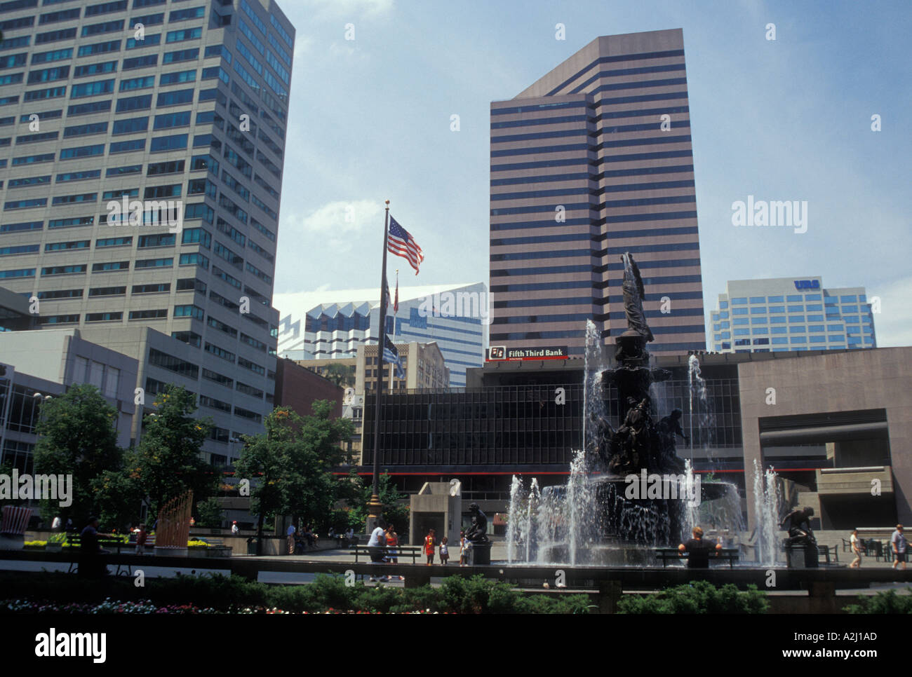 Cincinnati public square hi-res stock photography and images - Alamy