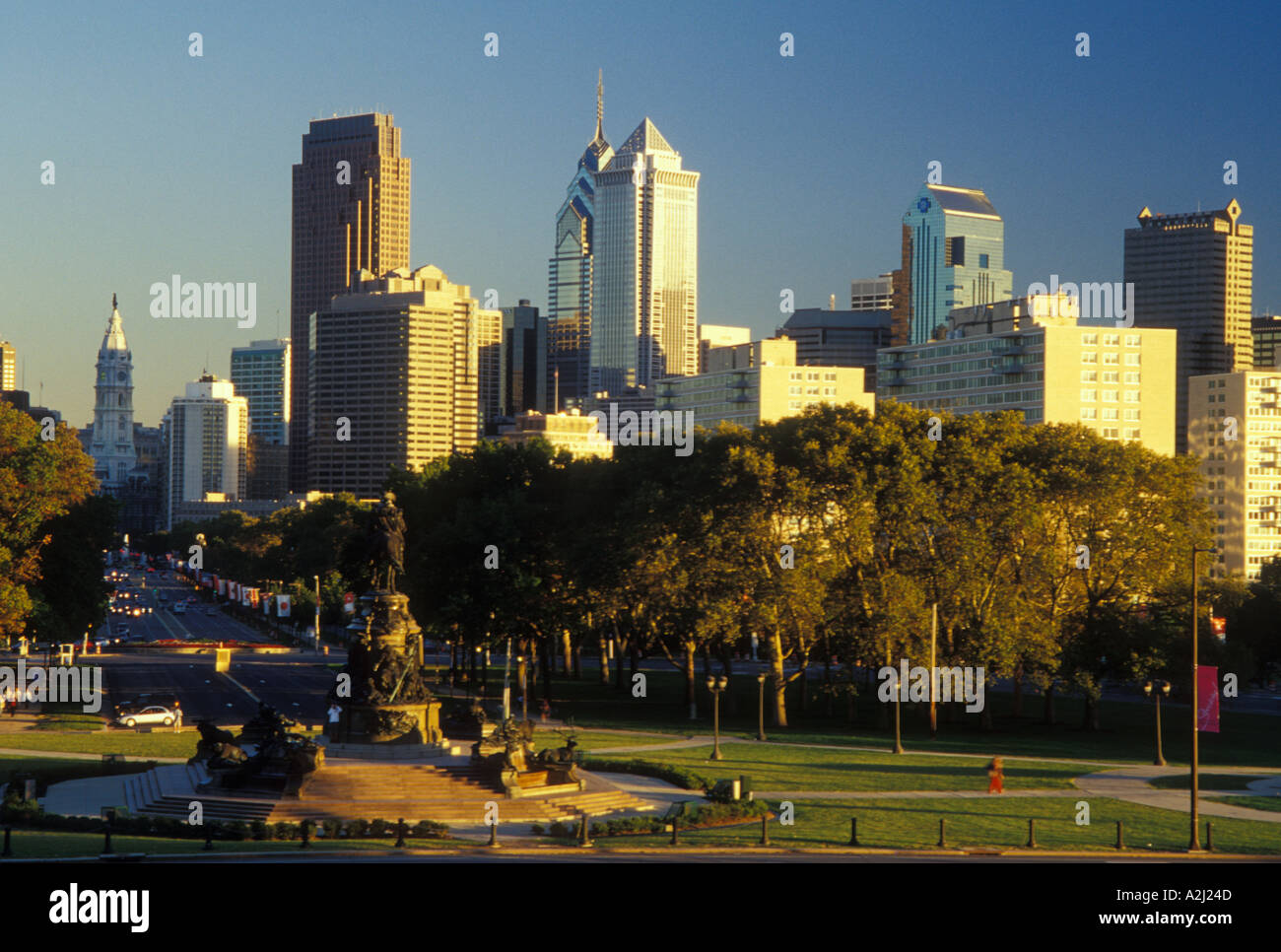 Philadelphia urban photos hi-res stock photography and images - Alamy