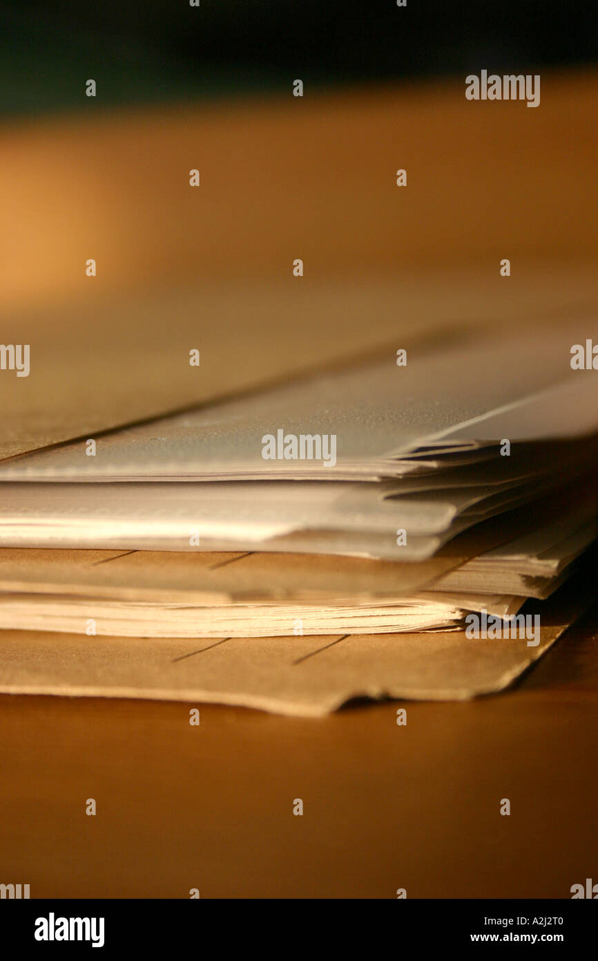Folder on an old desk Stock Photo - Alamy