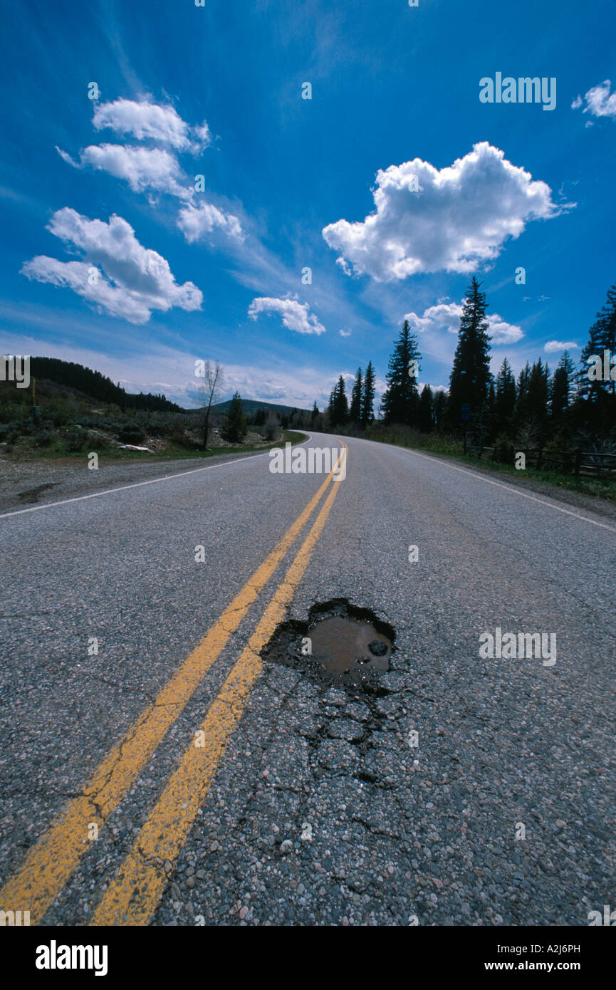 Pavement damage hi-res stock photography and images - Alamy