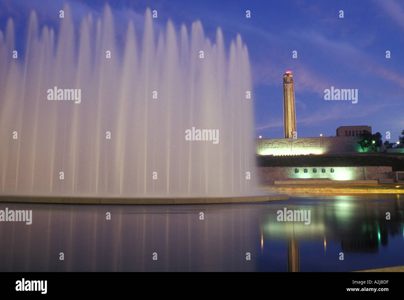 Kansas water tower hi-res stock photography and images - Alamy