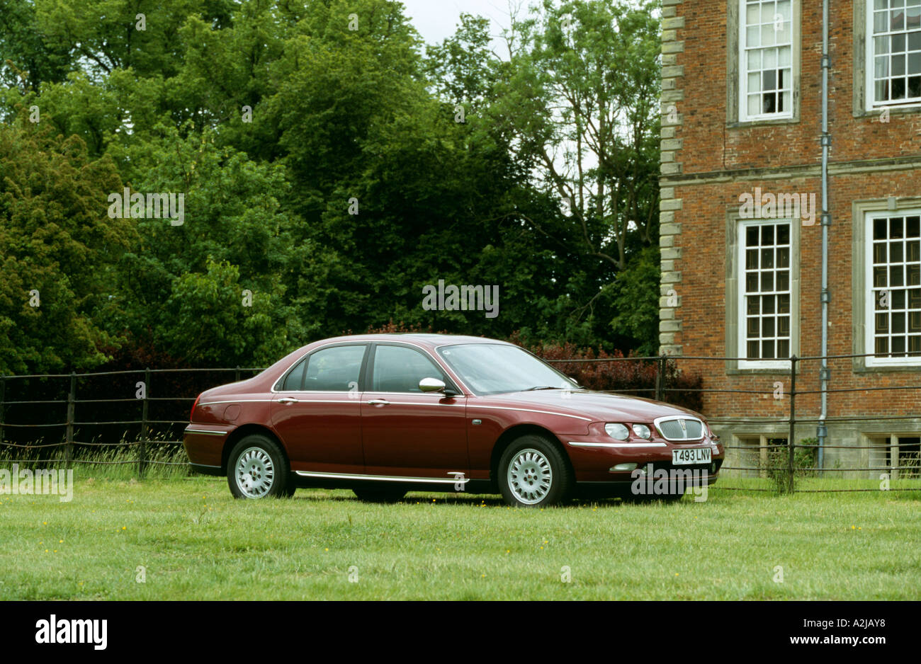 Rover 75 Saloon 1999 Model High Resolution Stock Photography and Images ...