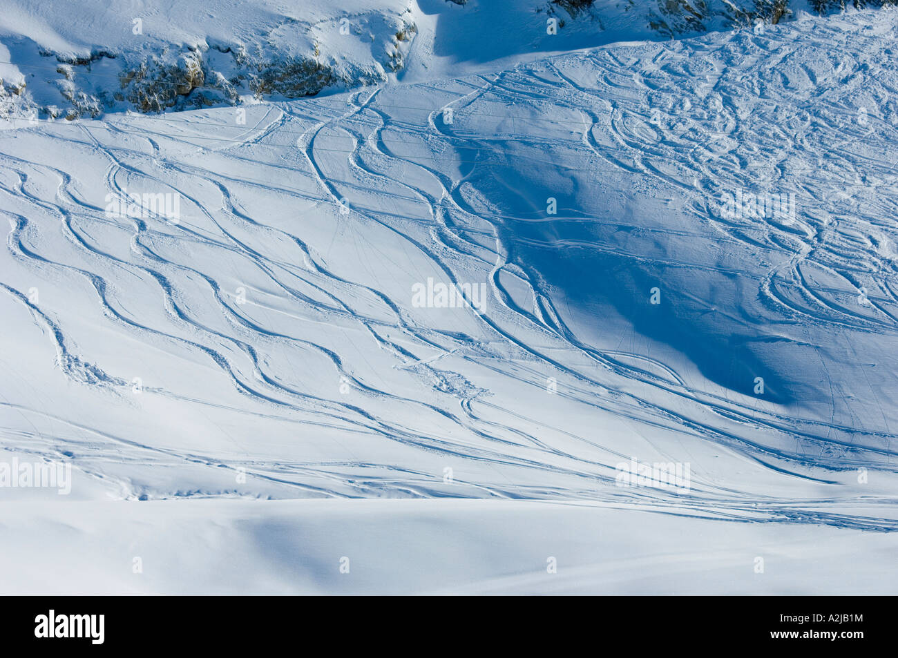 Snowboarding on the steep hi-res stock photography and images - Alamy