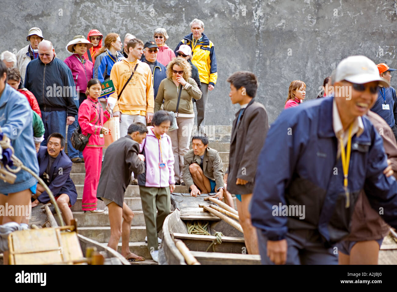 CHINA YANGTZE RIVER Tourists from Yangtze River cruises wait to board ...