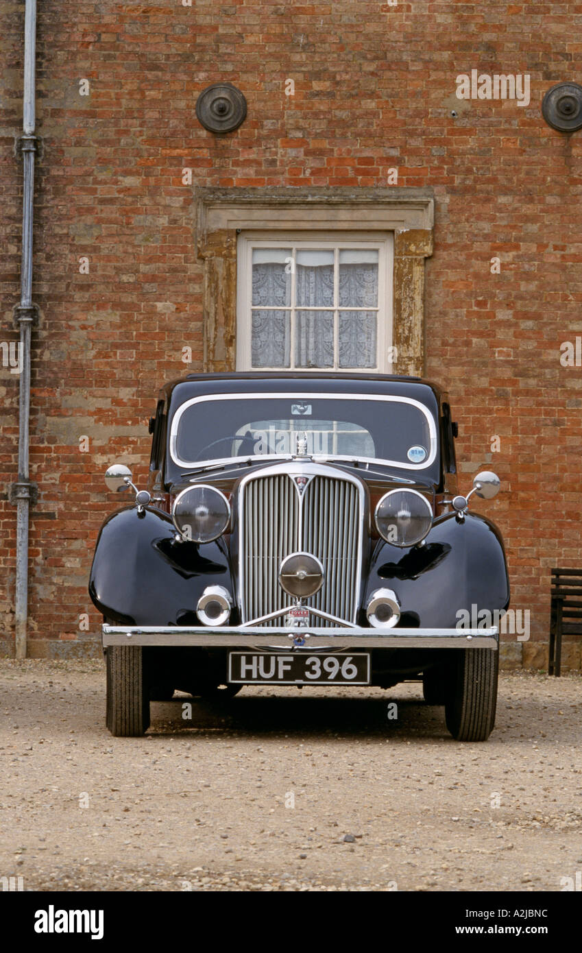 Rover cars 1930s hi-res stock photography and images - Alamy