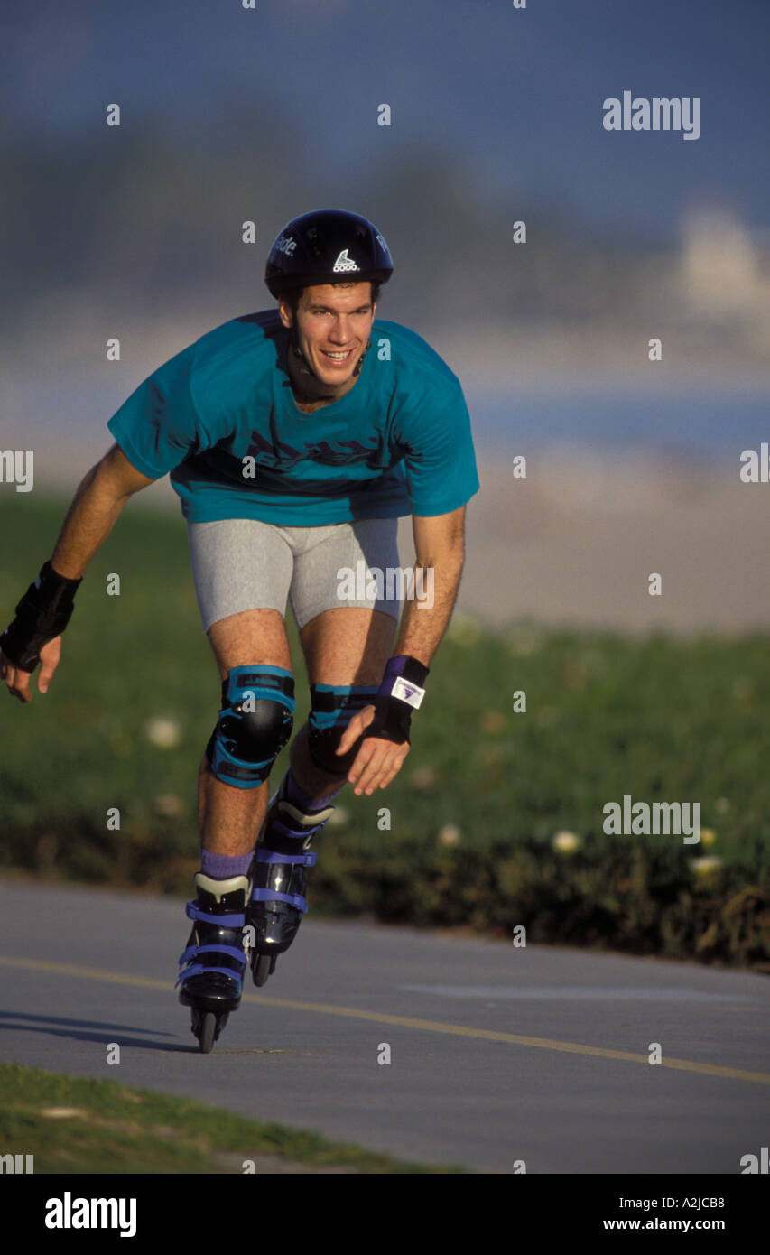 Man rollerblading by beach hi-res stock photography and images - Alamy