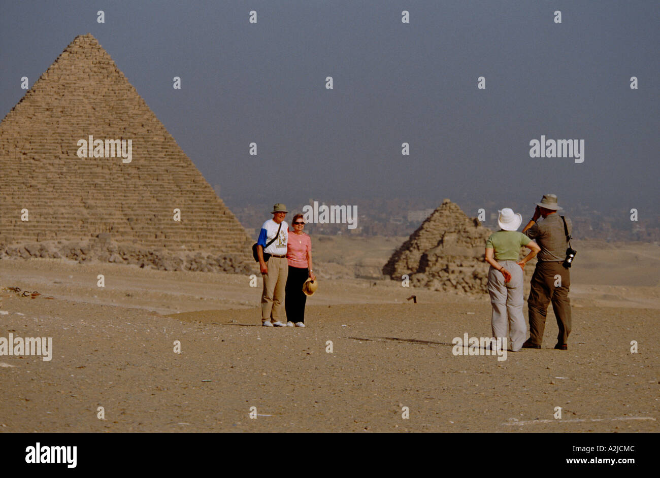 Africa, Egypt, Cairo, Great Pyramids of Giza, pyramid of Khufu (aka ...