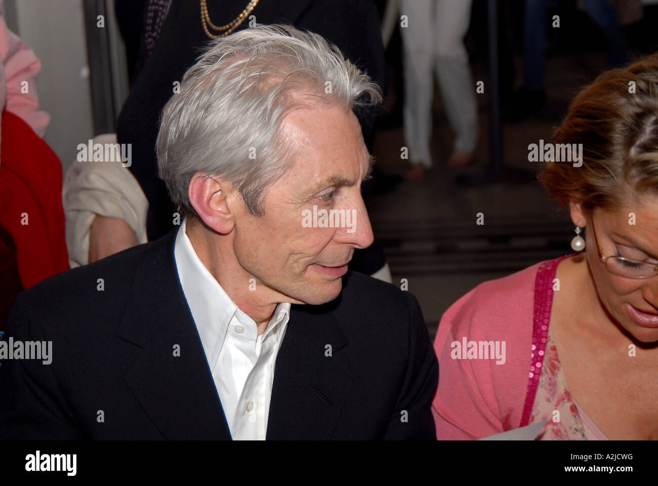 Fashion in motion hi-res stock photography and images - Alamy