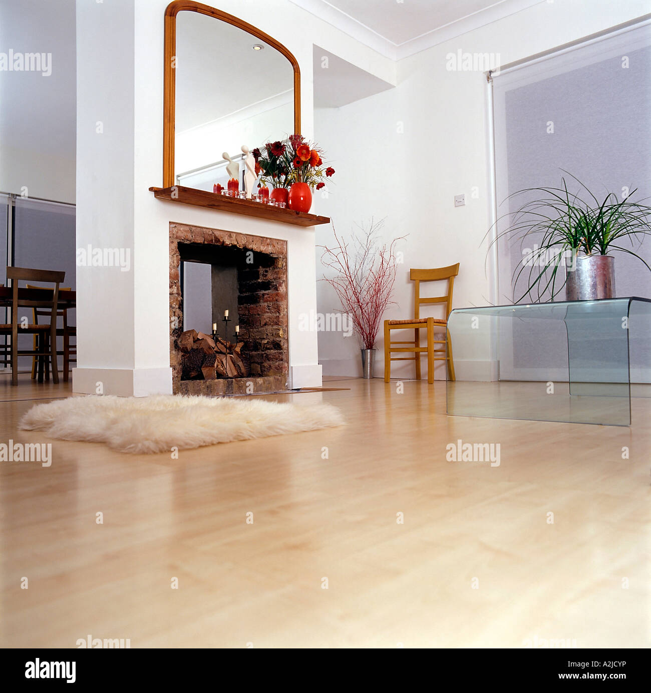 Contemporary place to live hi-res stock photography and images - Alamy