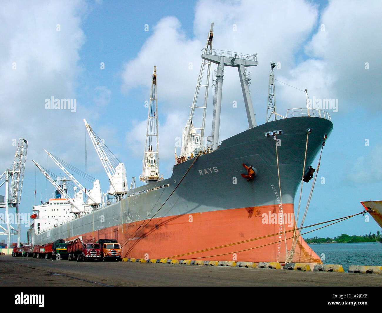 Shipping boat nigeria hi-res stock photography and images - Alamy