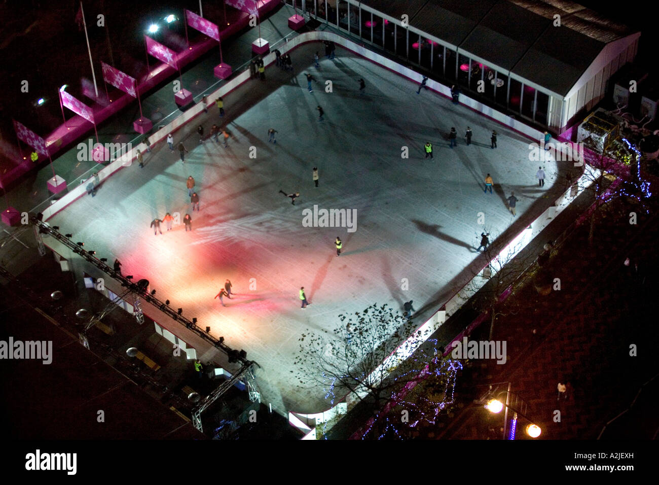 Birmingham ice rink hi-res stock photography and images - Alamy