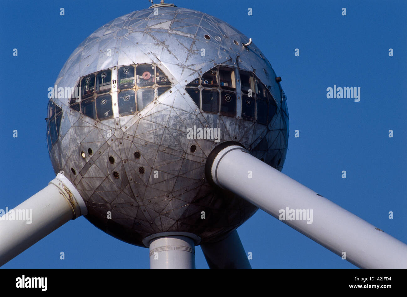 Brussels monuments hi-res stock photography and images - Alamy