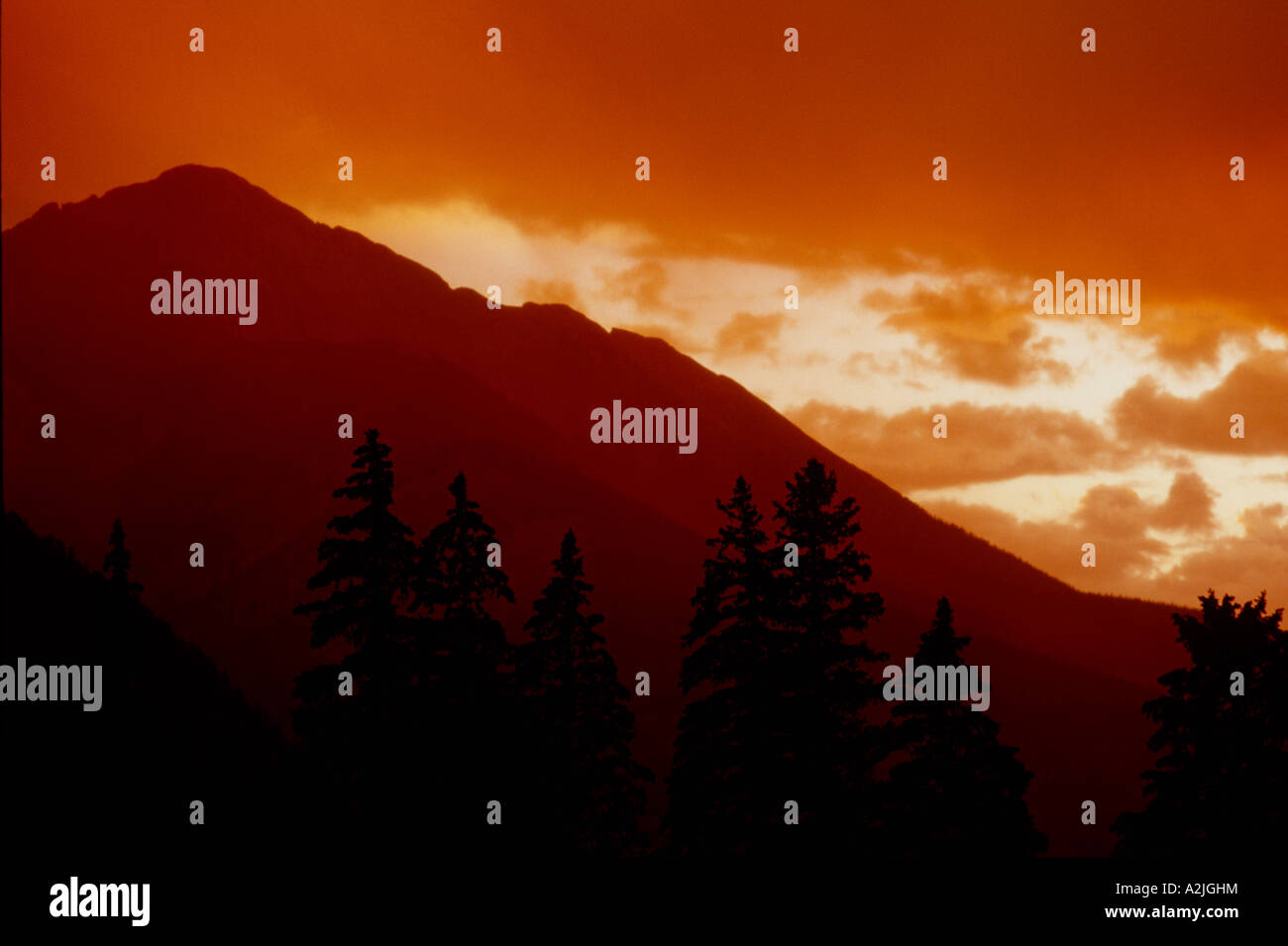 sunset over sunshine mountain near telluride colorado Stock Photo - Alamy