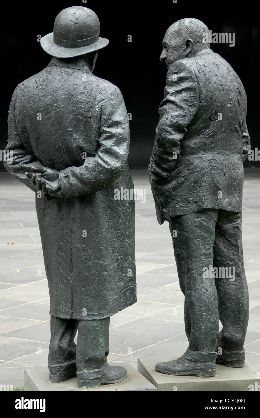 Political bronze statues Stock Photo - Alamy