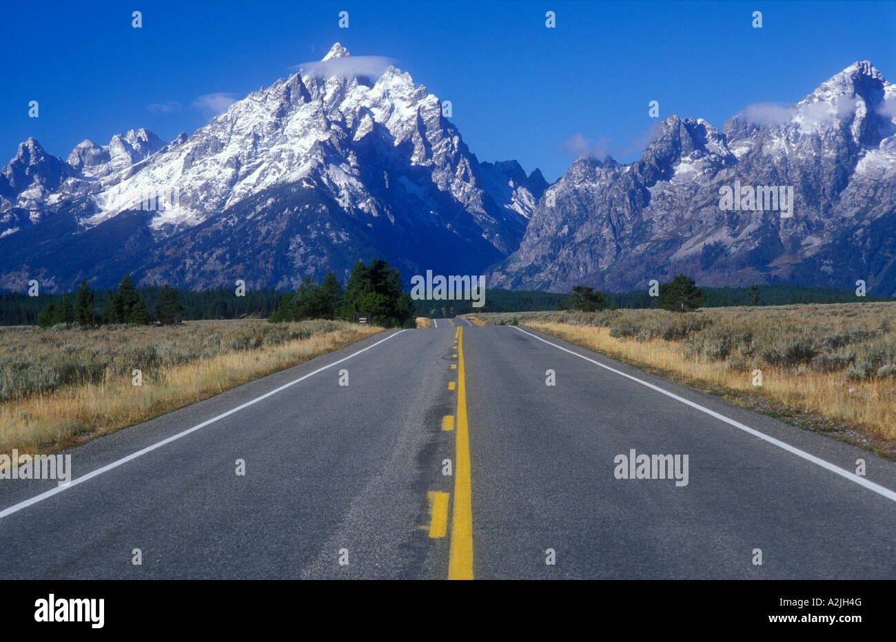 Grand teton mountains national park hi-res stock photography and images ...
