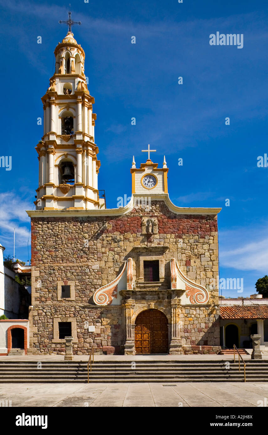 Church ajijic hi-res stock photography and images - Alamy
