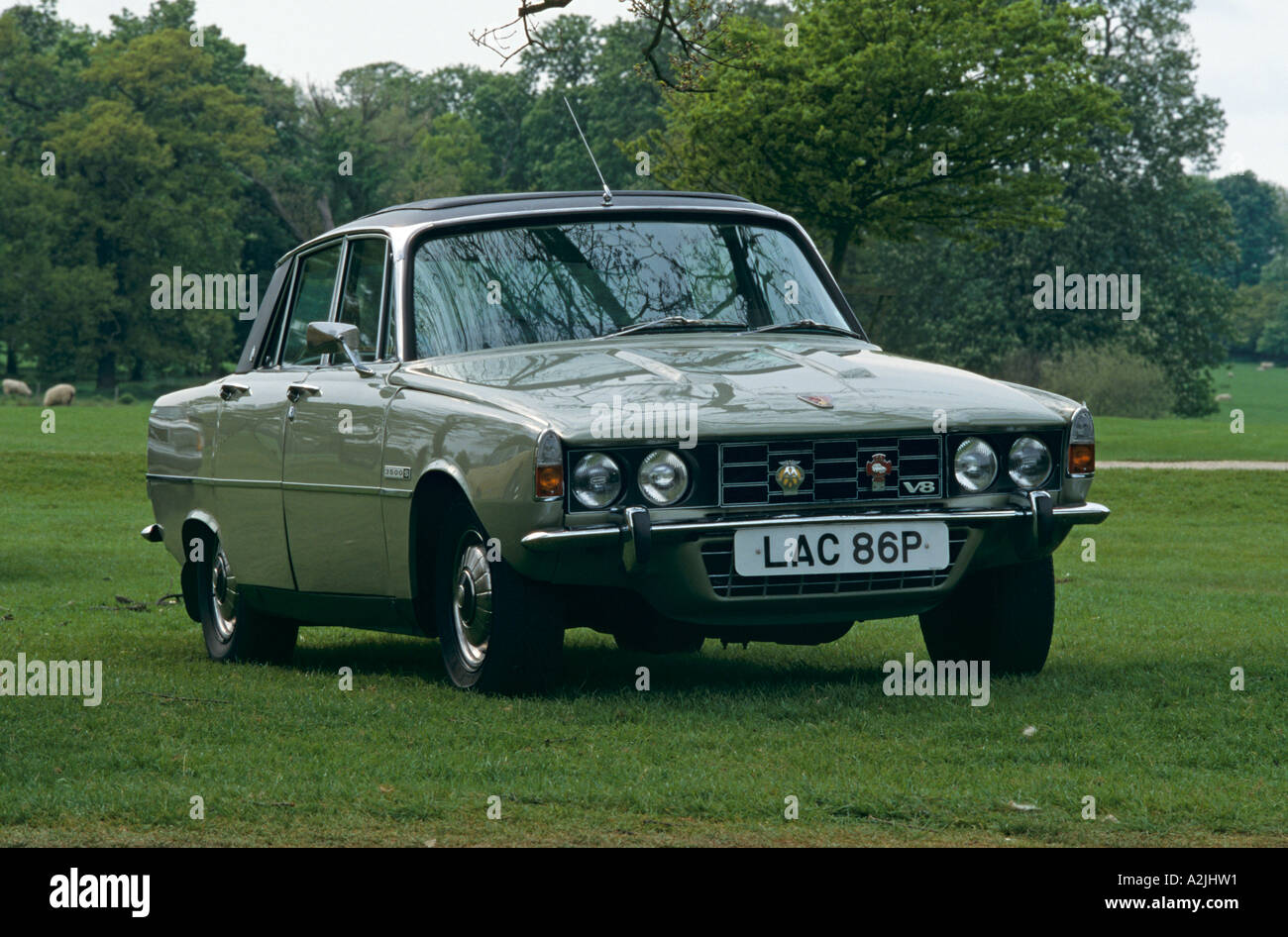 Rover 3500 P6 Stock Photo - Alamy