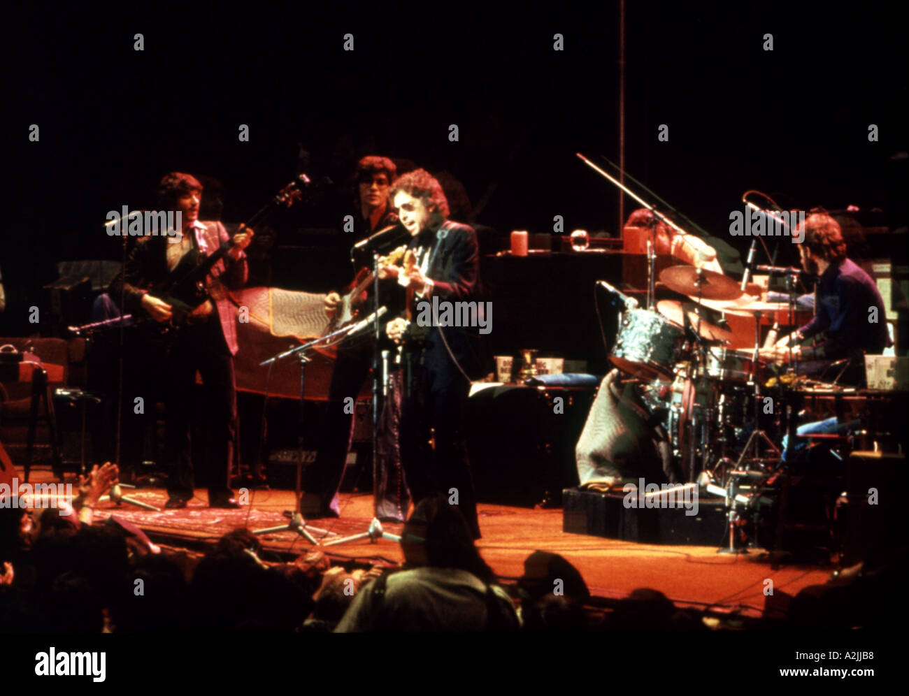 Bob dylan in concert hi-res stock photography and images - Alamy