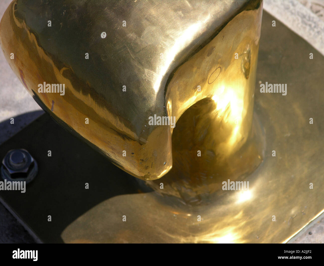 Bronze tie hi-res stock photography and images - Alamy