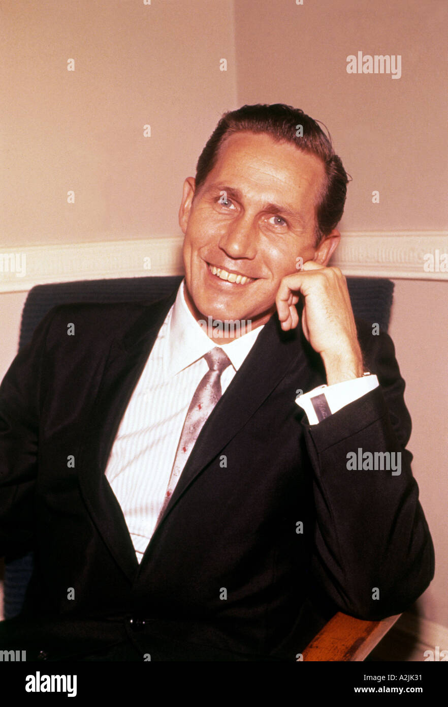 CHET ATKINS US Country musician was born on 20th June 1924 and died 30 ...