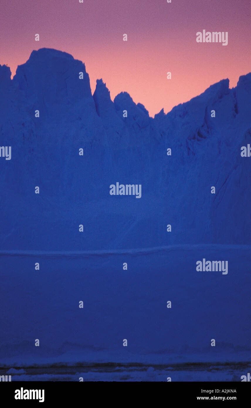 Commonwealth bay, antarctica hi-res stock photography and images - Alamy