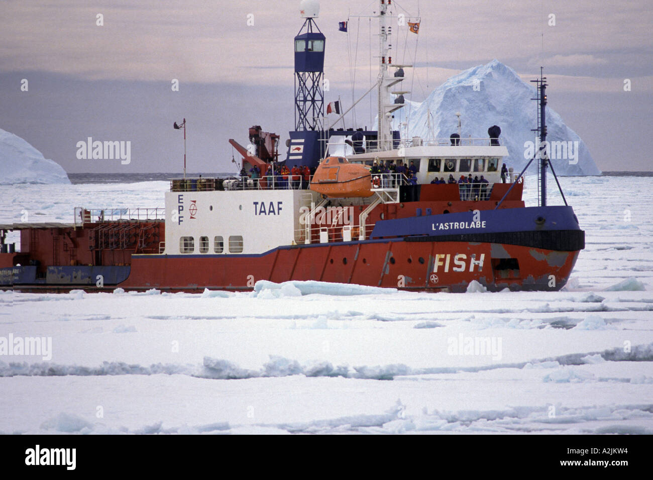 See through pack hi-res stock photography and images - Alamy