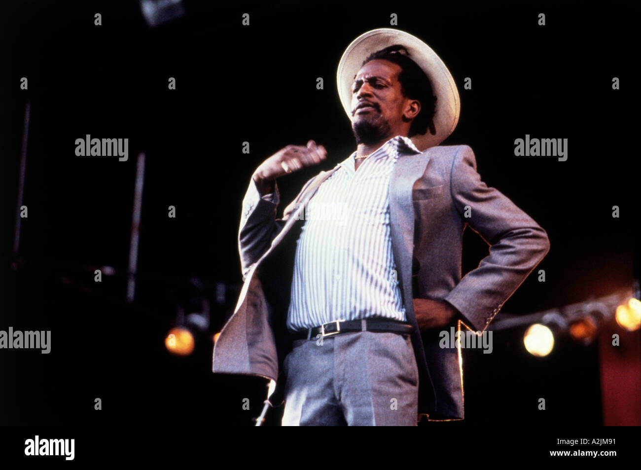 Gregory isaacs hi-res stock photography and images - Alamy