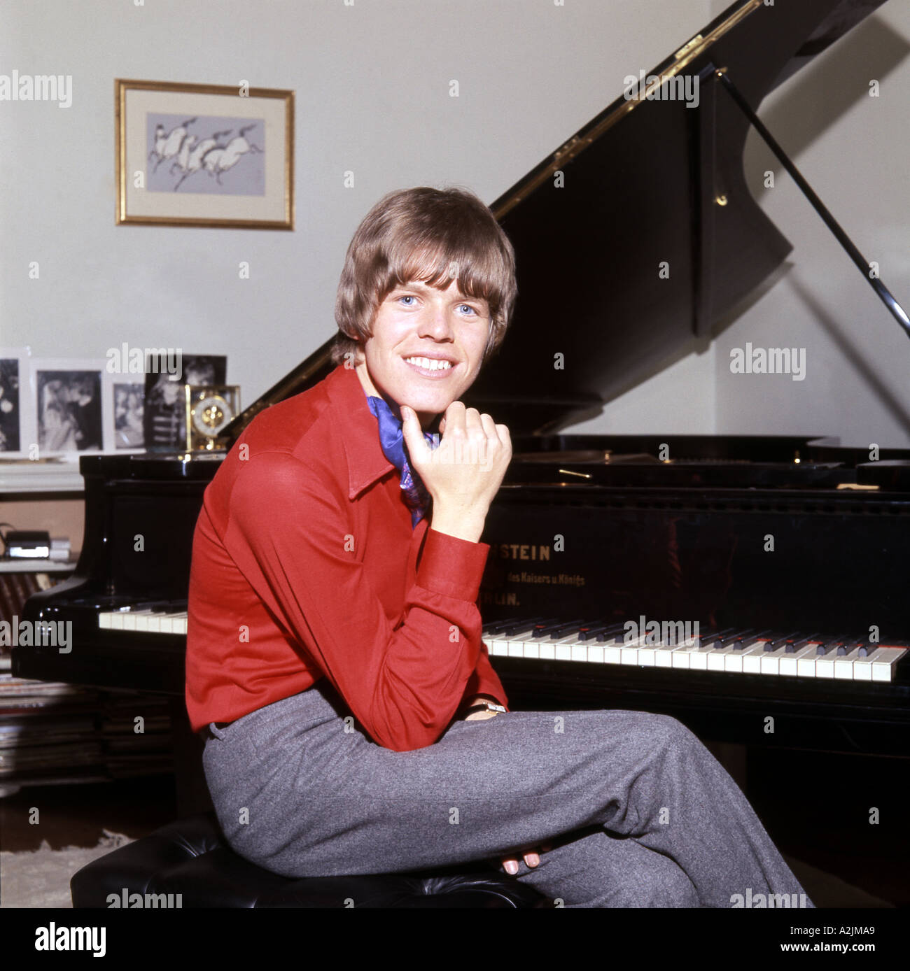 HERMAN S HERMITS Peter Noone leader of UK 60s pop group, about 1966 ...