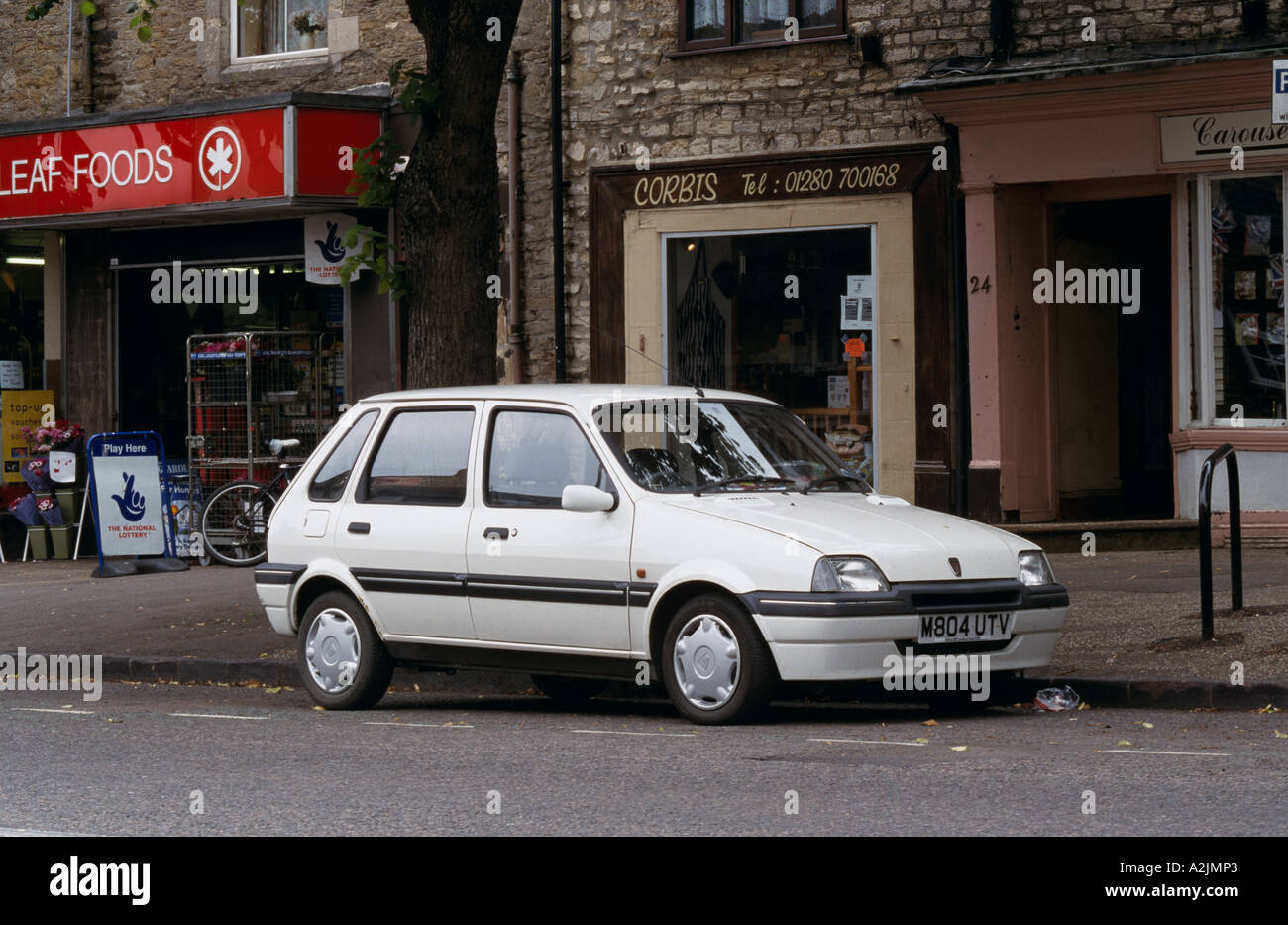 Mini metro white hi-res stock photography and images - Alamy