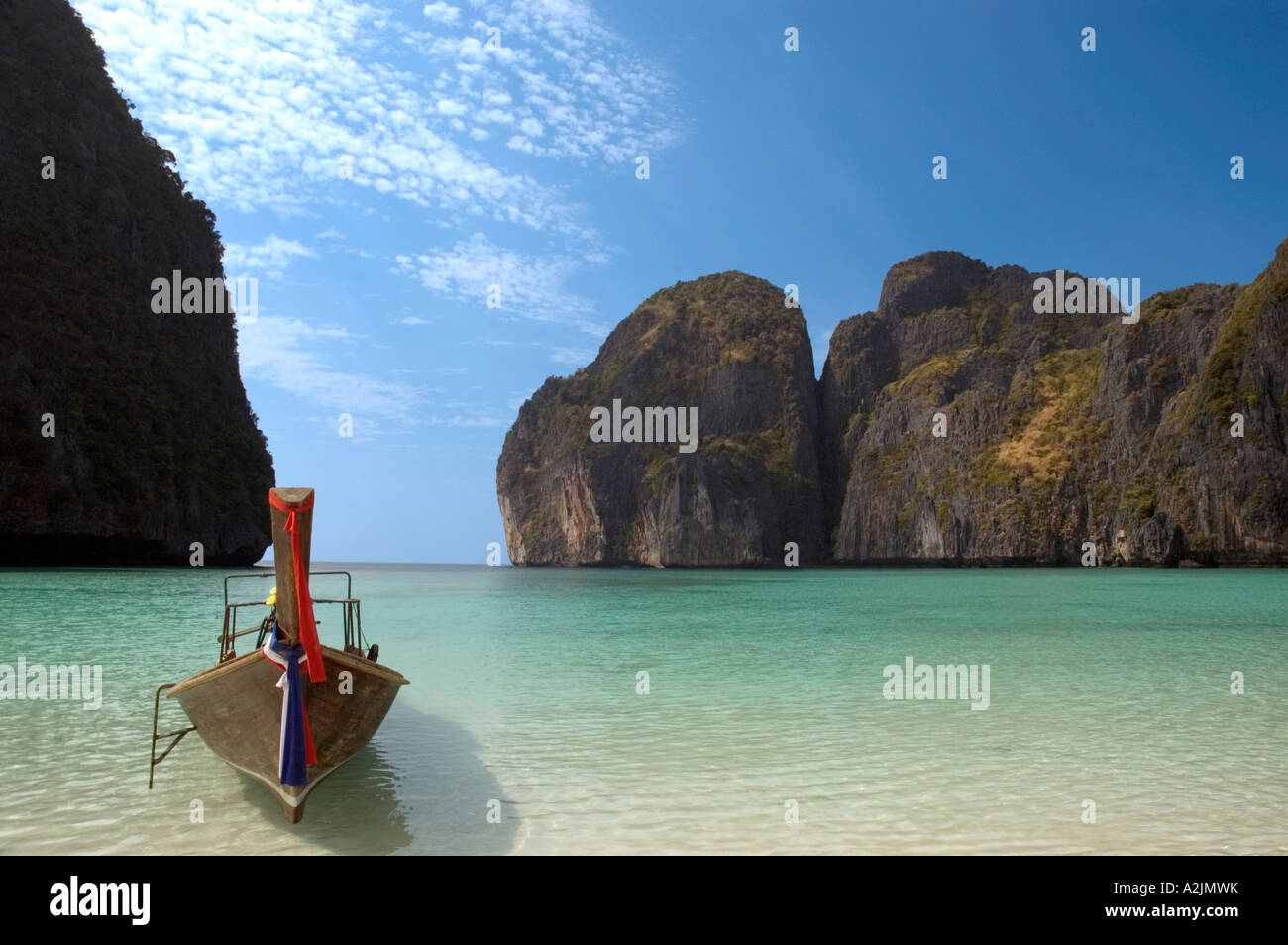 Maya Bay, Koh Phi Phi Leh, Thailand Stock Photo - Alamy