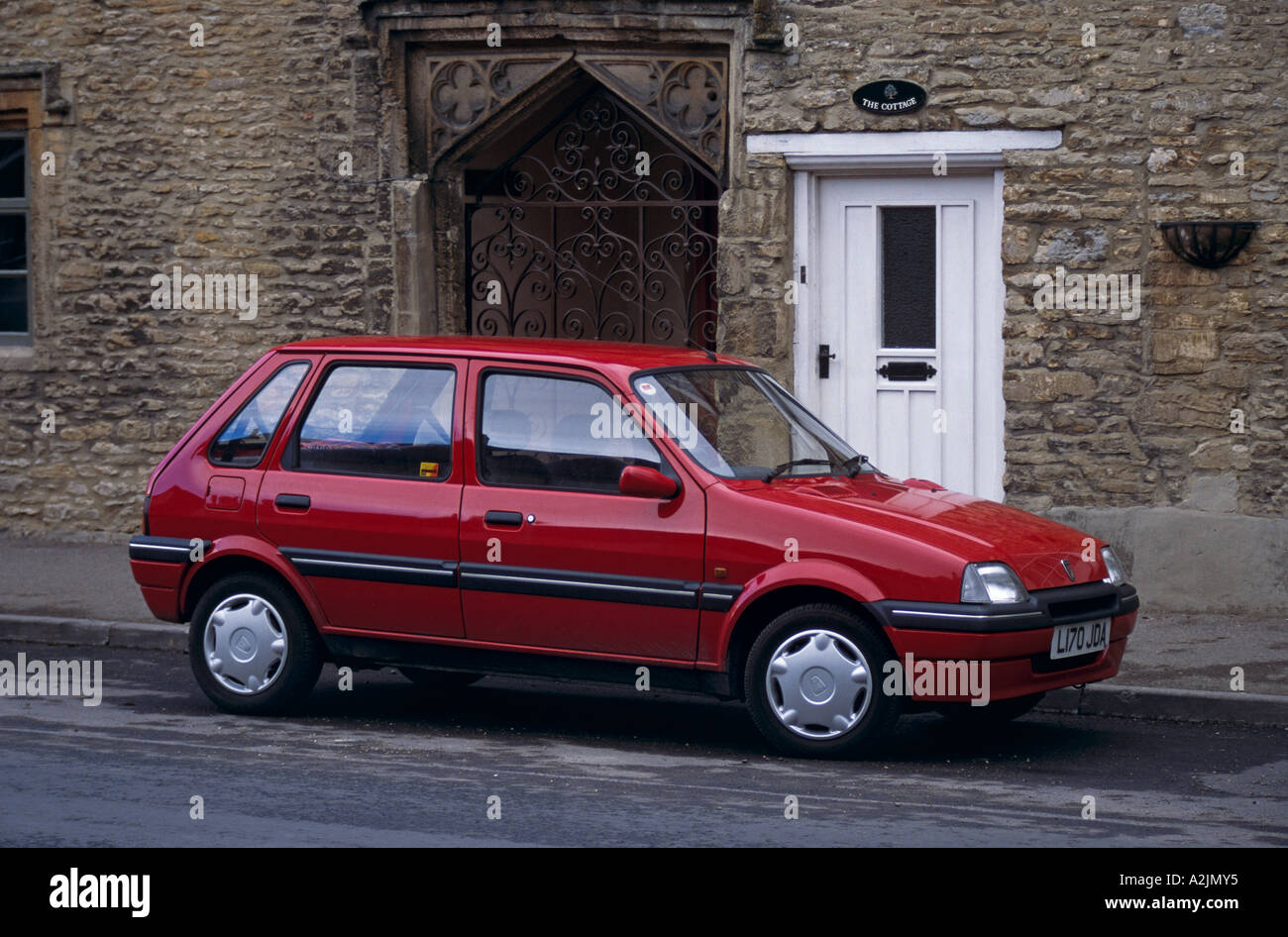 Mini metro hi-res stock photography and images - Alamy