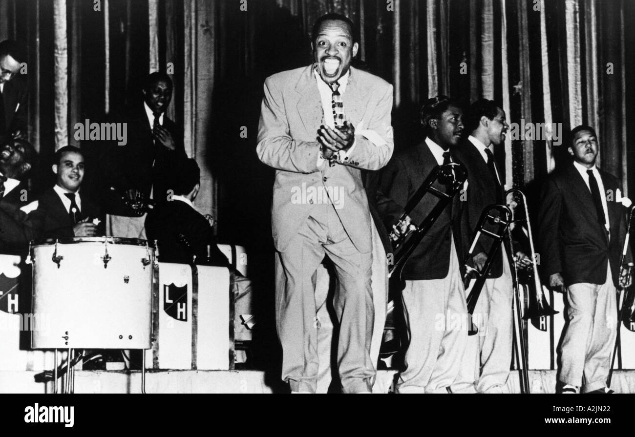 LIONEL HAMPTON US jazz musician 1908 2002 with his band Stock Photo - Alamy