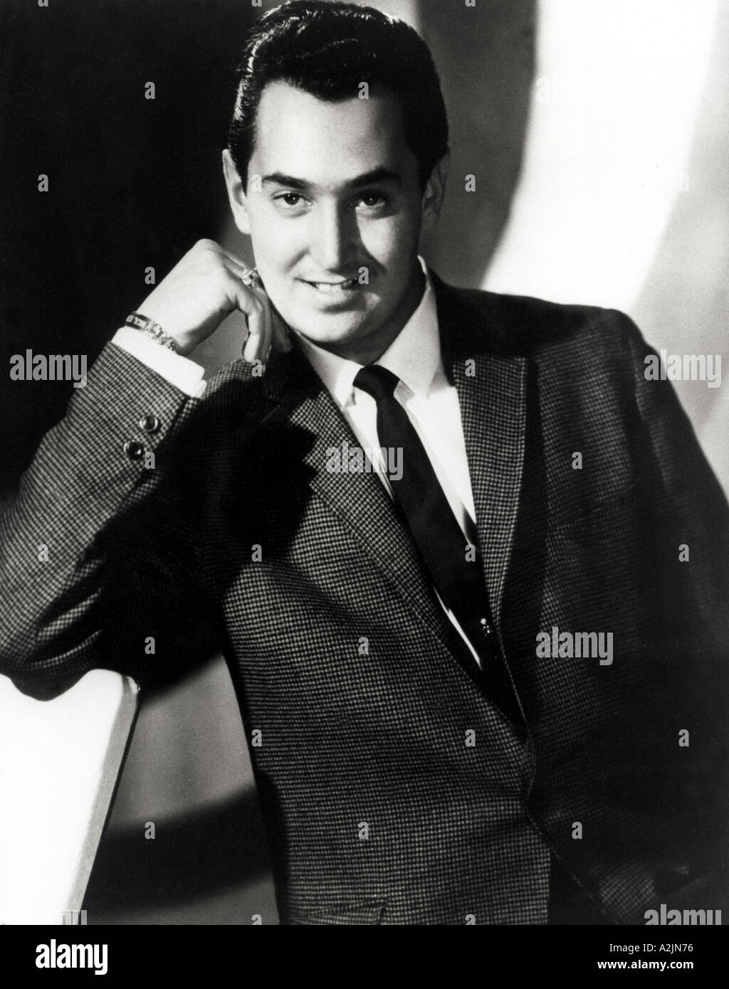 NEIL SEDAKA US singer Stock Photo - Alamy