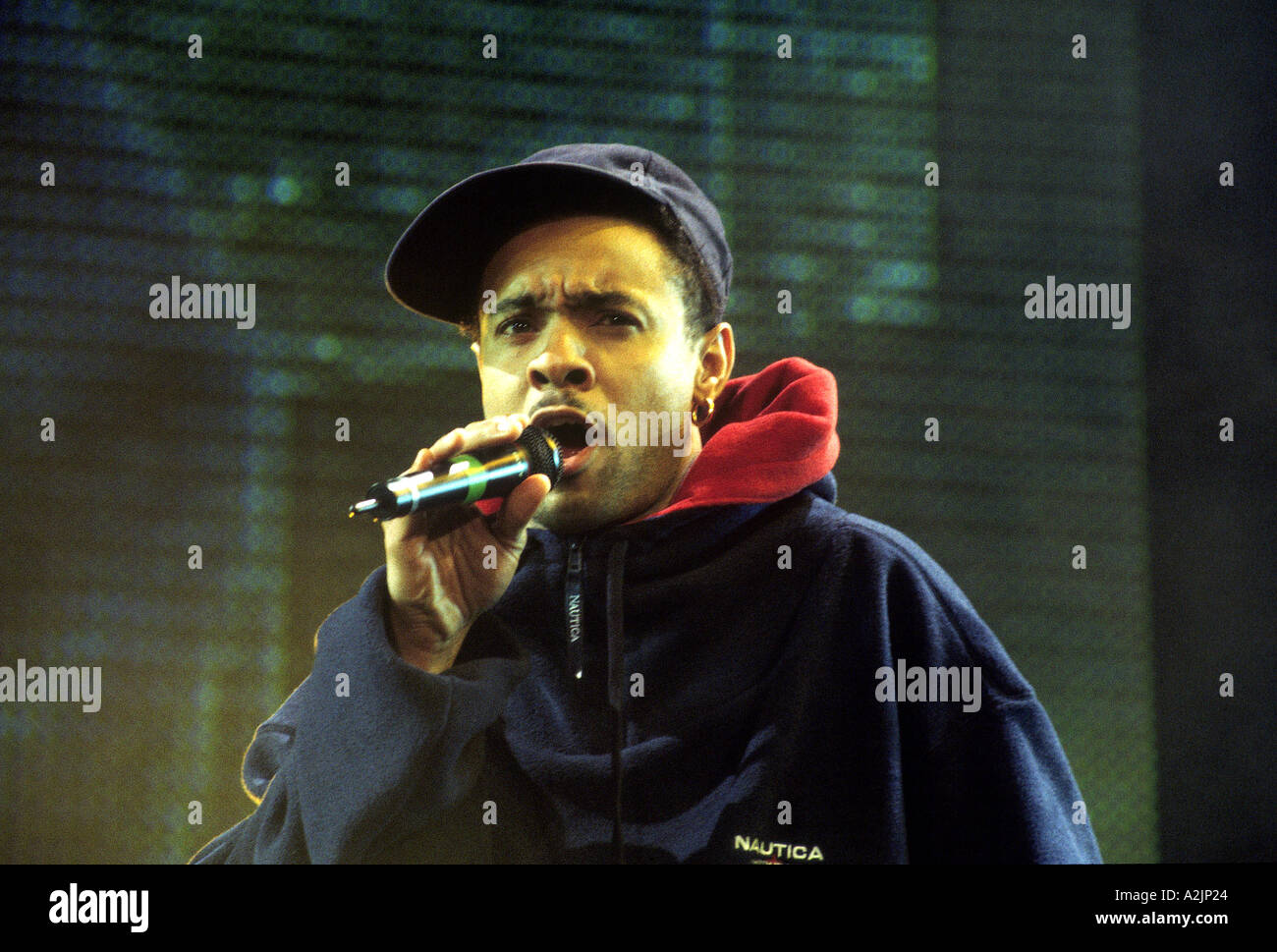 Shaggy singer hi-res stock photography and images - Alamy