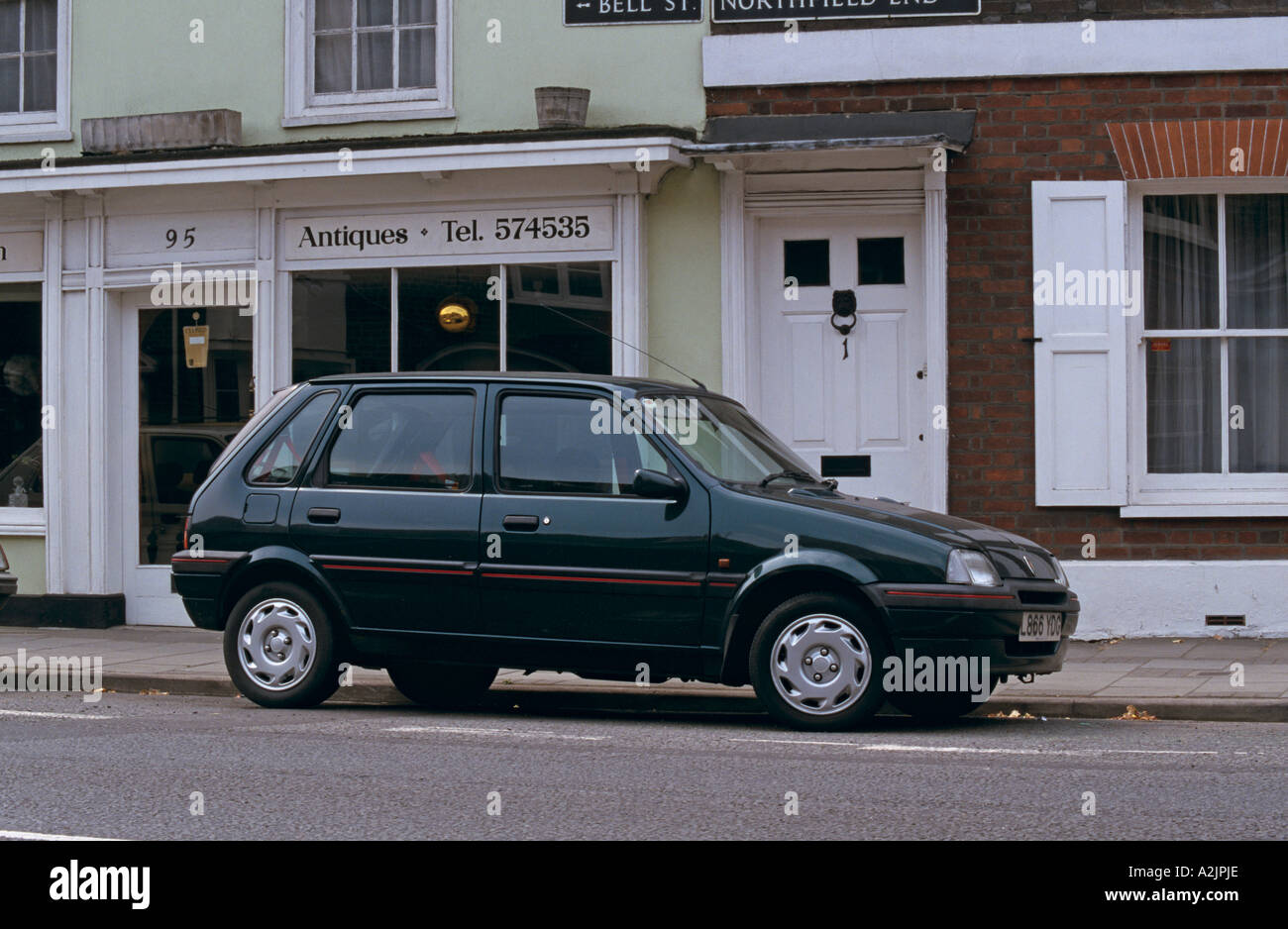 Mini metro hi-res stock photography and images - Alamy