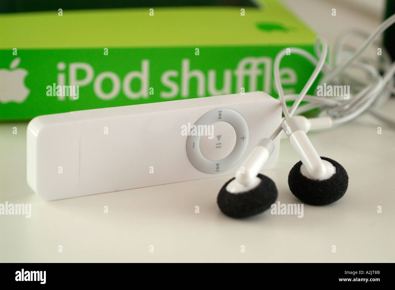 Ipod packaging hi-res stock photography and images - Alamy