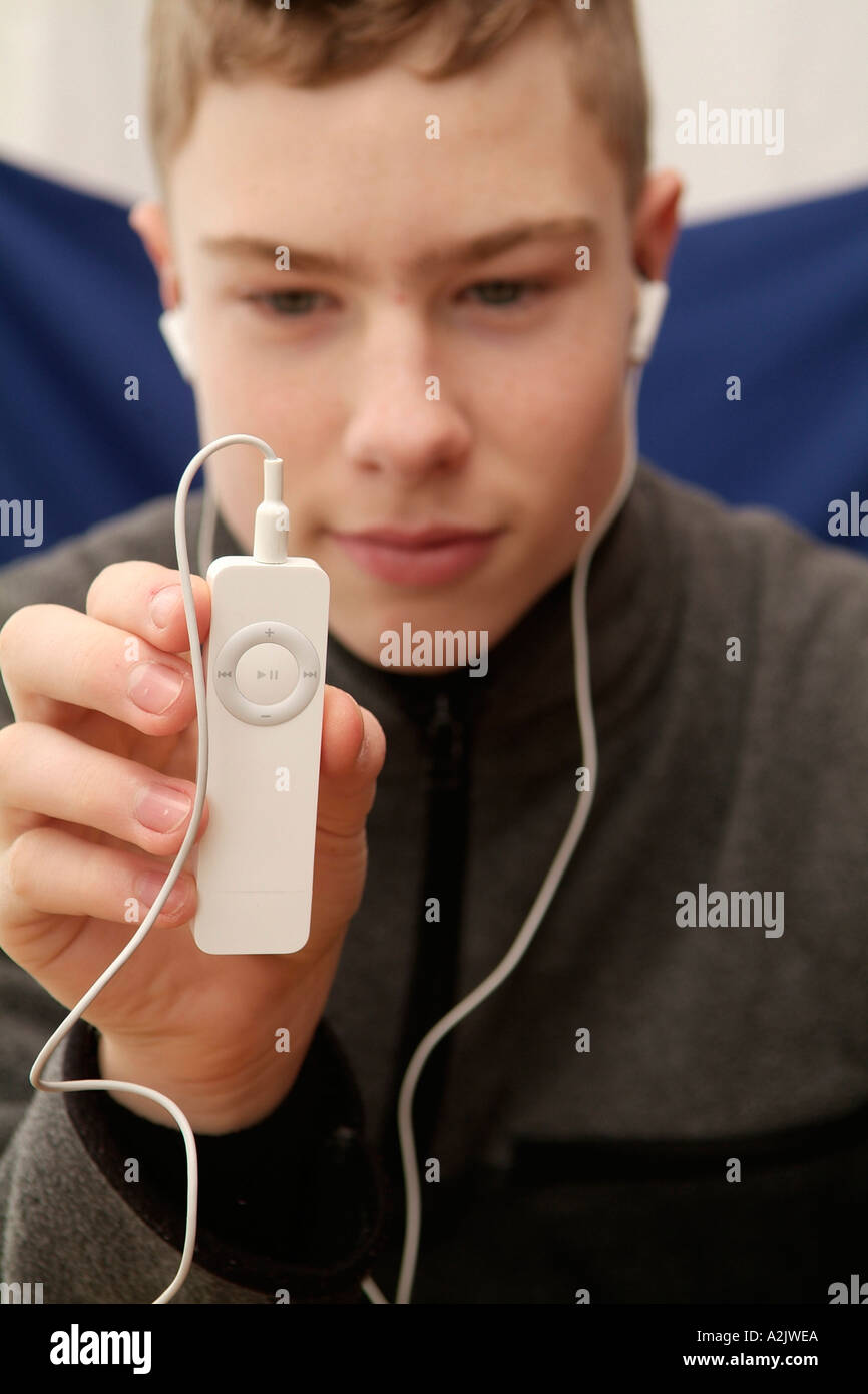 mp3 player apple ipod shuffle Stock Photo - Alamy