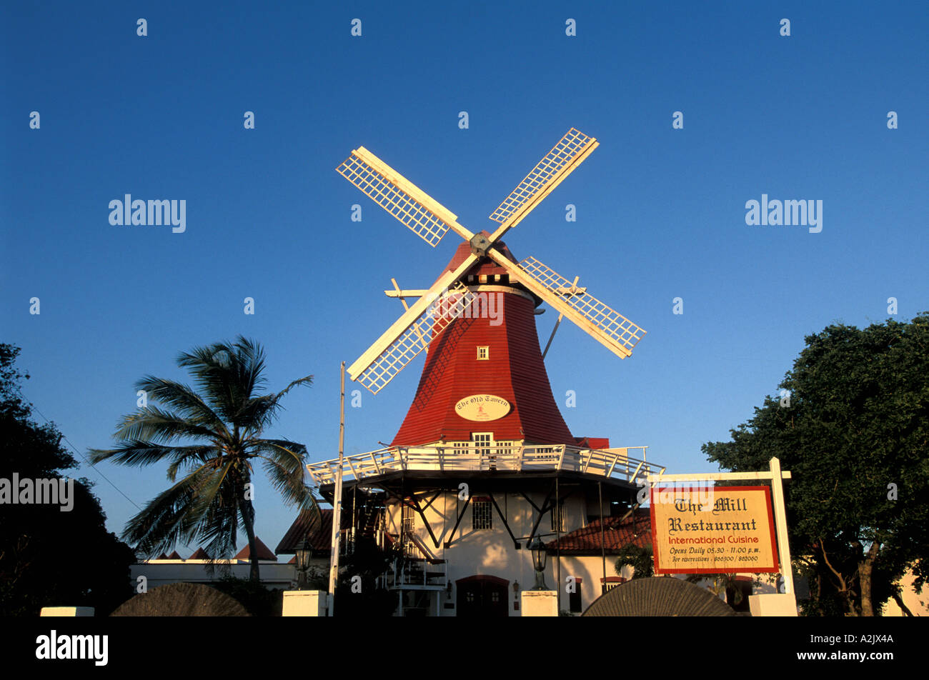 Aruba olde molen windmill restaurant hi-res stock photography and ...