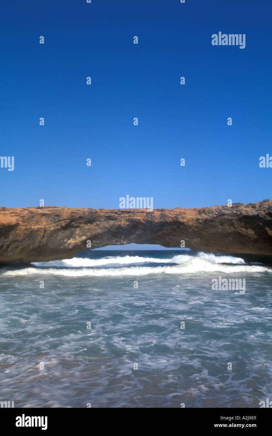 Aruba Natural Bridge Stock Photo - Alamy