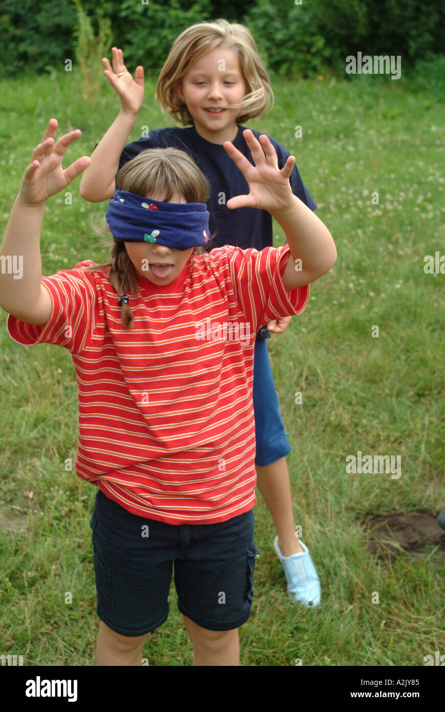 Blind children, play hi-res stock photography and images - Alamy