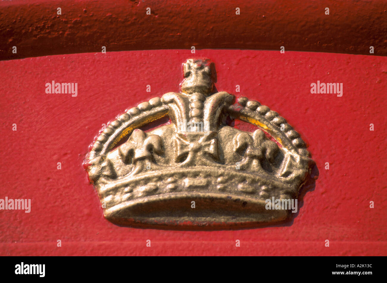 United Kingdom London Telephone Booth Crown Stock Photo - Alamy