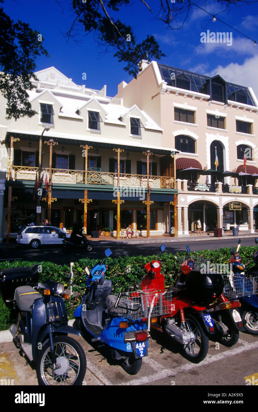 Caribbean, Bermuda, City of Hamilton. Front Street Stock Photo - Alamy
