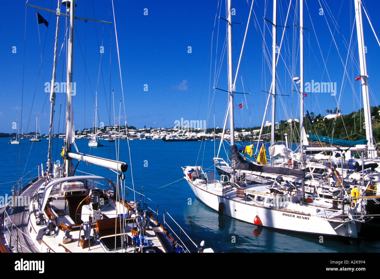 St george's harbour bermuda hi-res stock photography and images - Alamy