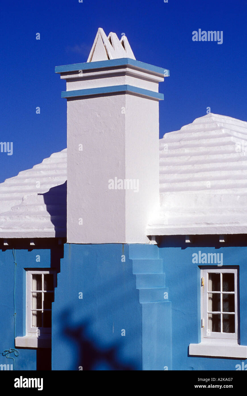 Pastel architecture bermuda hamilton hi-res stock photography and ...